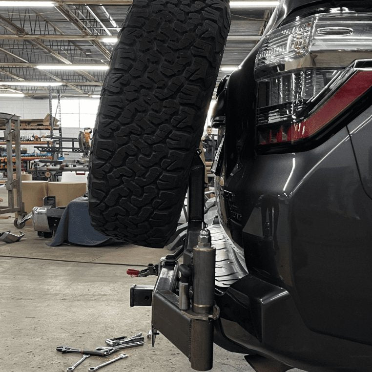 Southern Style OffRoad Hitch Mounted Tire Carrier | Toyota 4Runner (20 ...